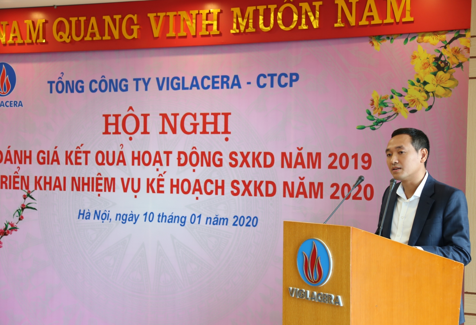 Viglacera Corporation - JSC held a conference to evaluate results of ...